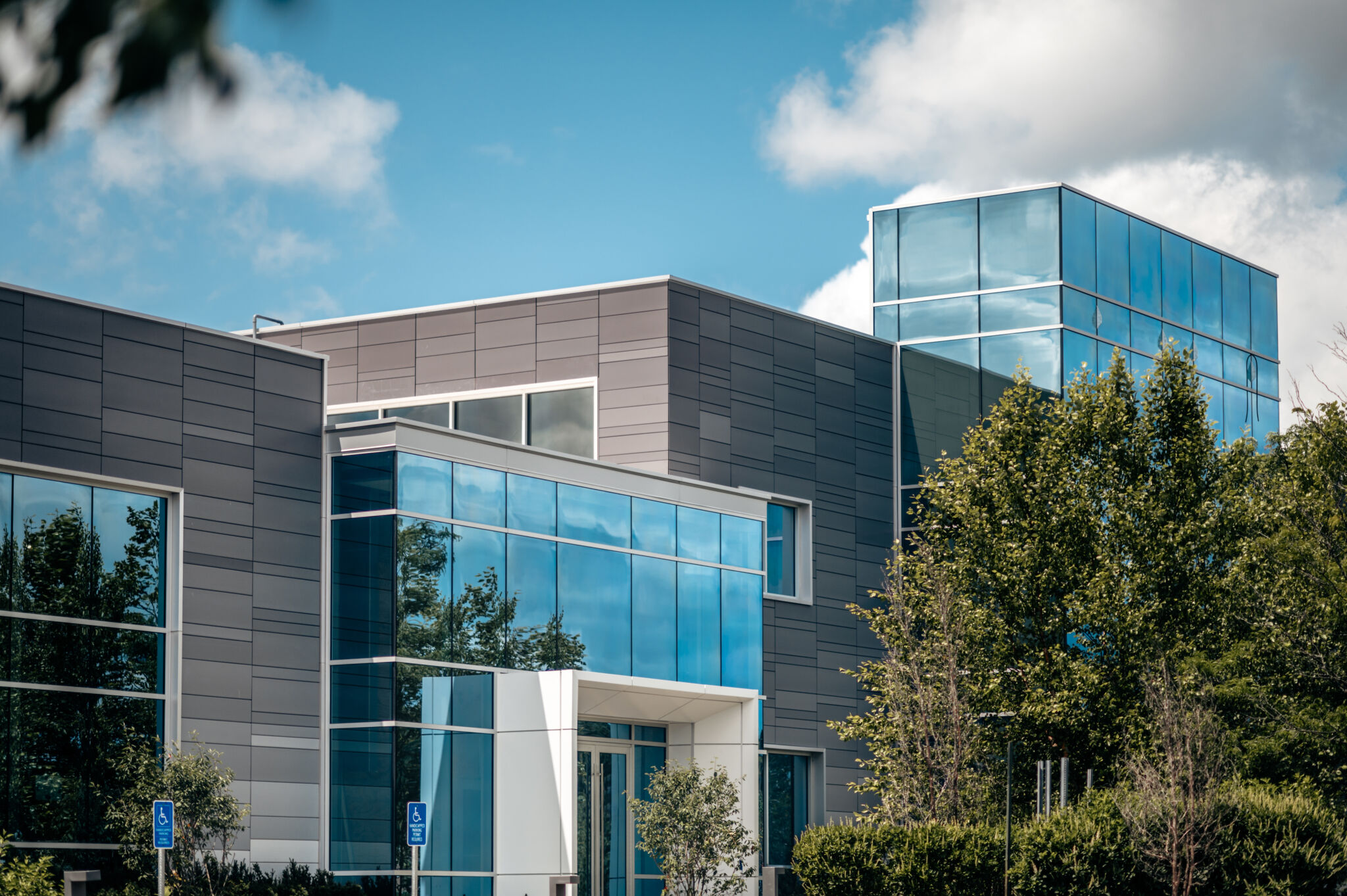 41 Seyon Façade - Chapman Construction